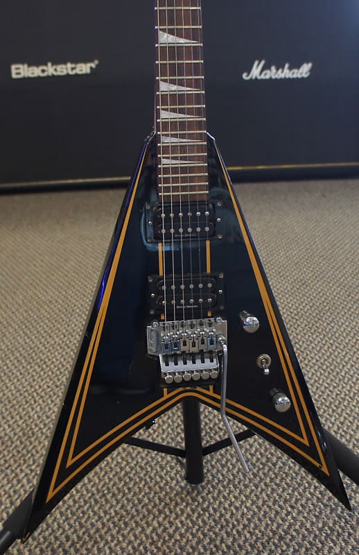Jackson Flying V w/gold-like trim and Jackson Brand Locking | Reverb