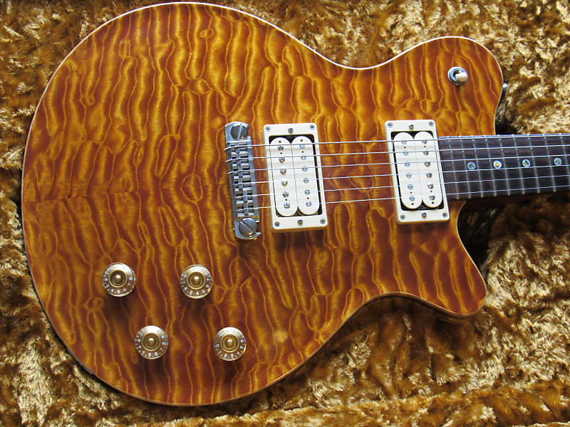 Grosh Set Neck Caramel Quilt Excellent Condition w/OHSC | Reverb