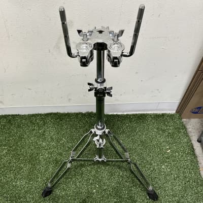 DW 9399 Heavy Duty Tom/Snare Stand | Reverb