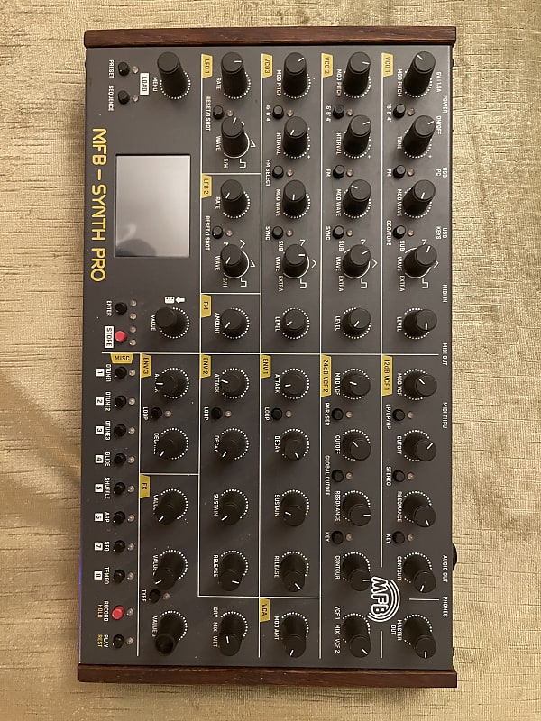 MFB Synth Pro | Reverb