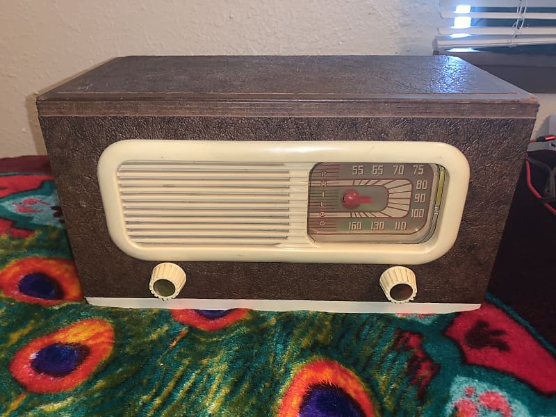 Philco Model 47-204 1940s Tube Radio | Reverb
