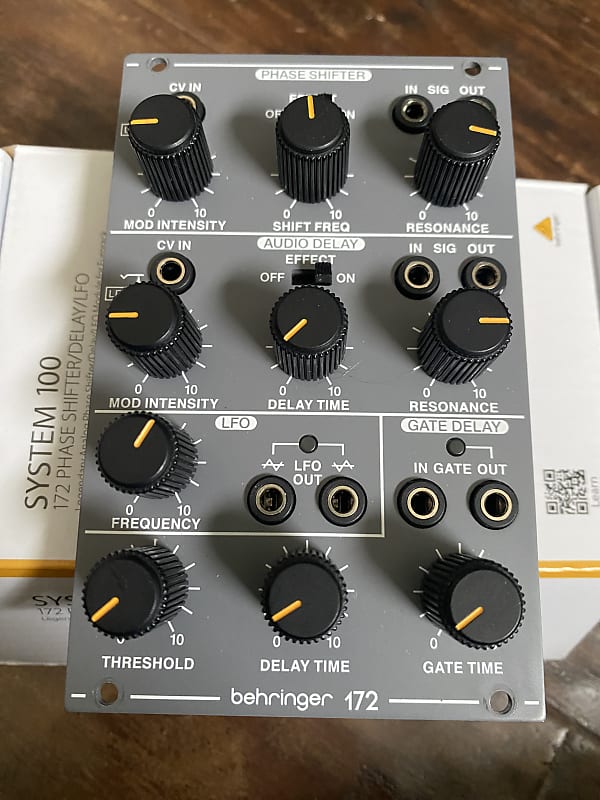 Behringer 172 Phase Shifter/Delay/LFO Eurorack Module | Reverb