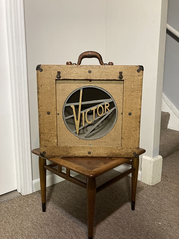 Rca victor Victor speaker cab 1940s Lacquered tweed | Reverb