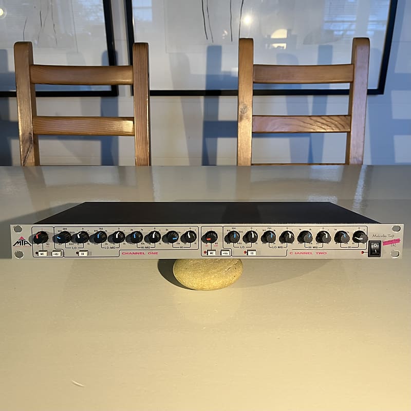 MTA vintage 1U rack with 2 channels of Trident console EQ | Reverb UK