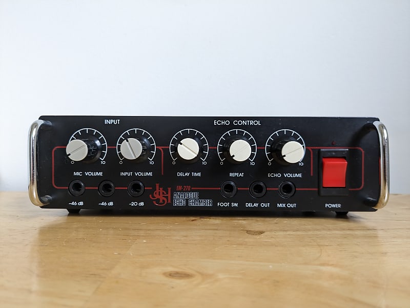 JHS Vintage Analogue Echo Chamber Delay Effects Unit | Reverb