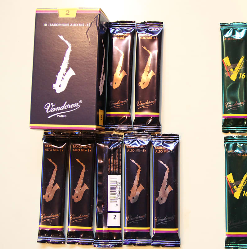 Vandoren V16 + Traditional Alto Sax Reeds | Reverb