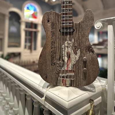 Gepettos Guild Jesus Bass | Reverb