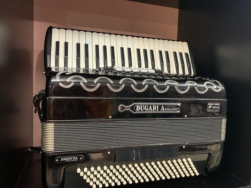 Bugari Junior fisa | Reverb