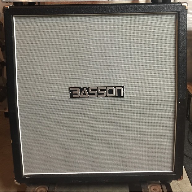 Basson B412 | Reverb