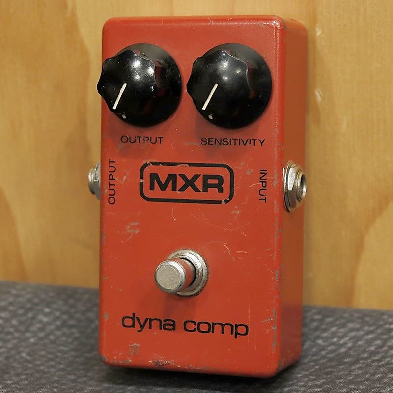 Dyna Comp Block Logo Vintage MXR Debate: Script Versus Block Logos