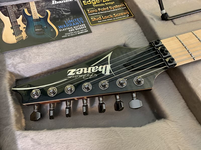 Ibanez RG Premium Limited Edition RG7PCMLTD - Twilight Black Ibanez RG Premium Limited Edition RG7PCMLTD - Twilight Black