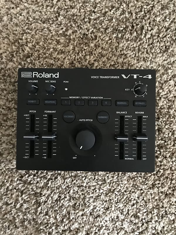 Roland VT-4 Voice Transformer | Reverb