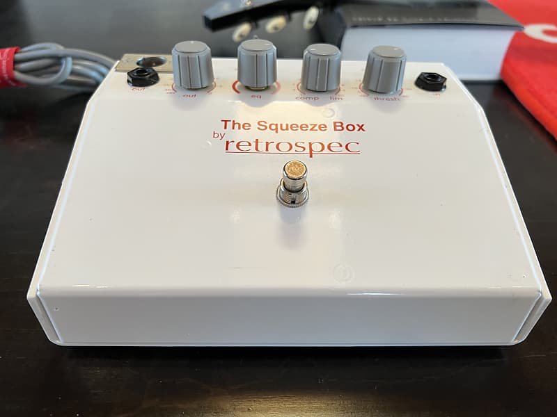 Retrospec Squeeze Box | Reverb