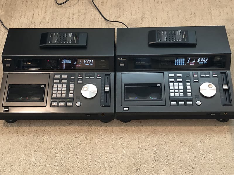 Technics SL-P1300 1993 Vintage - Pair w/Remotes | Reverb