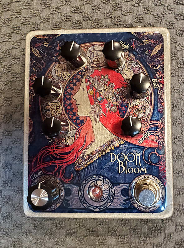 Fuzzhugger Doom Bloom | Reverb