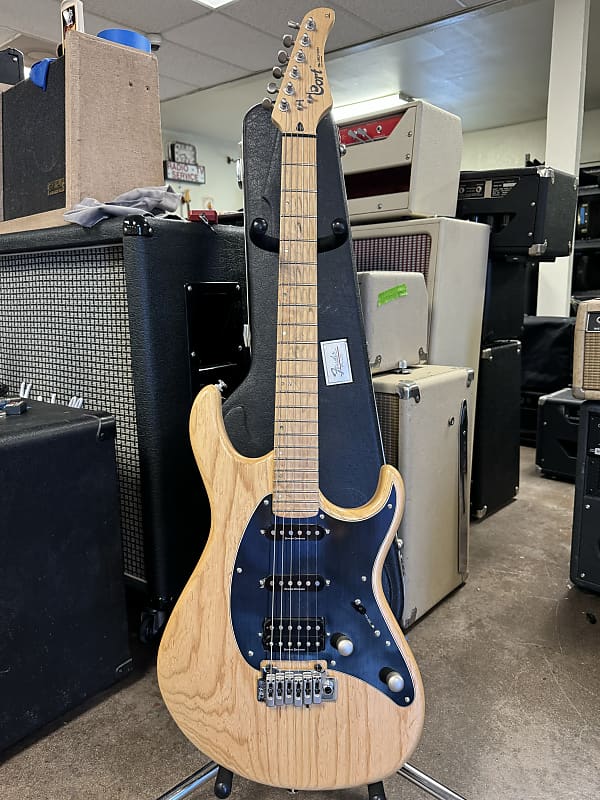 Cort G260 - Natural - 1990s Fender Stratocaster Plus Hardcase | Reverb