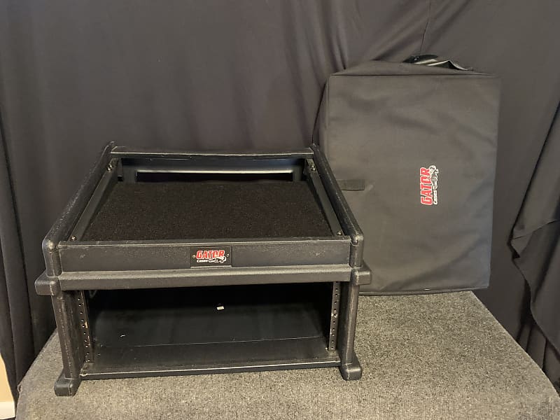 Gator GDJ-8X4 Slant Top DJ Mix Station Rack Case w/ Cover | Reverb