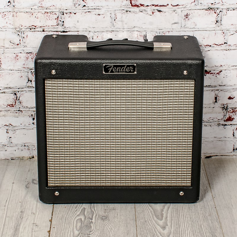 Fender - Pro Junior IV - 15w 10" Tube Combo Amplifier w/ | Reverb