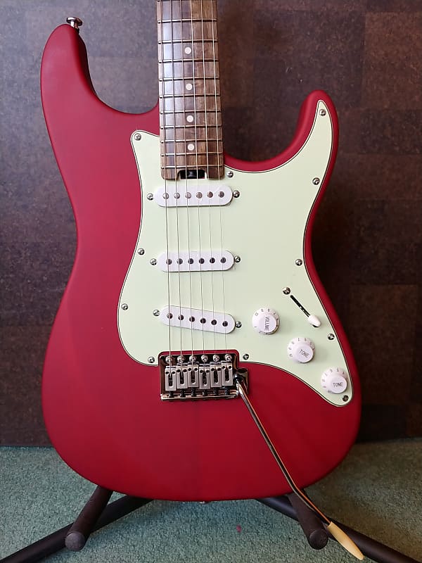 EART Strat SSS 2021 - Matte transparent dark red | Reverb