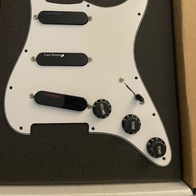 Lace Sensor Lace Sensor Ultimate Triple Loaded Pickguard | Reverb