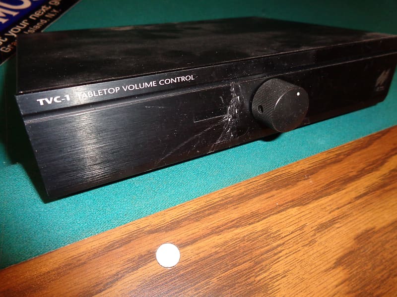 Niles TVC-1 Table Top Volume Control | Reverb