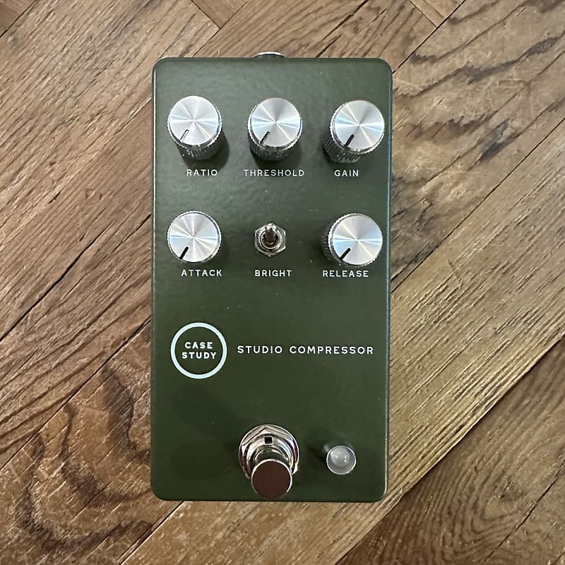 Case Study Effects Studio Compressor 2024 - Moss Green | Reverb