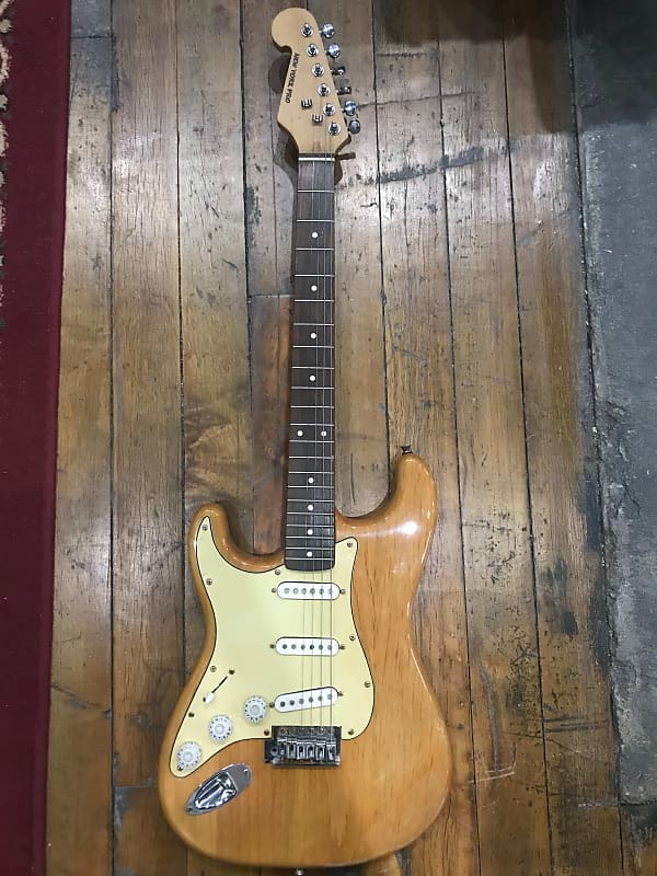 New York Pro Strat Style (Left-Handed) | Reverb
