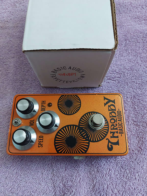 Basic Audio Throbby | Reverb