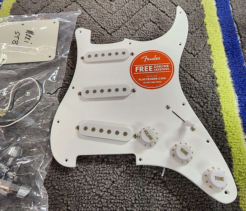 Squier Standard Stratocaster Prewired Pickguard, w Tuners, | Reverb